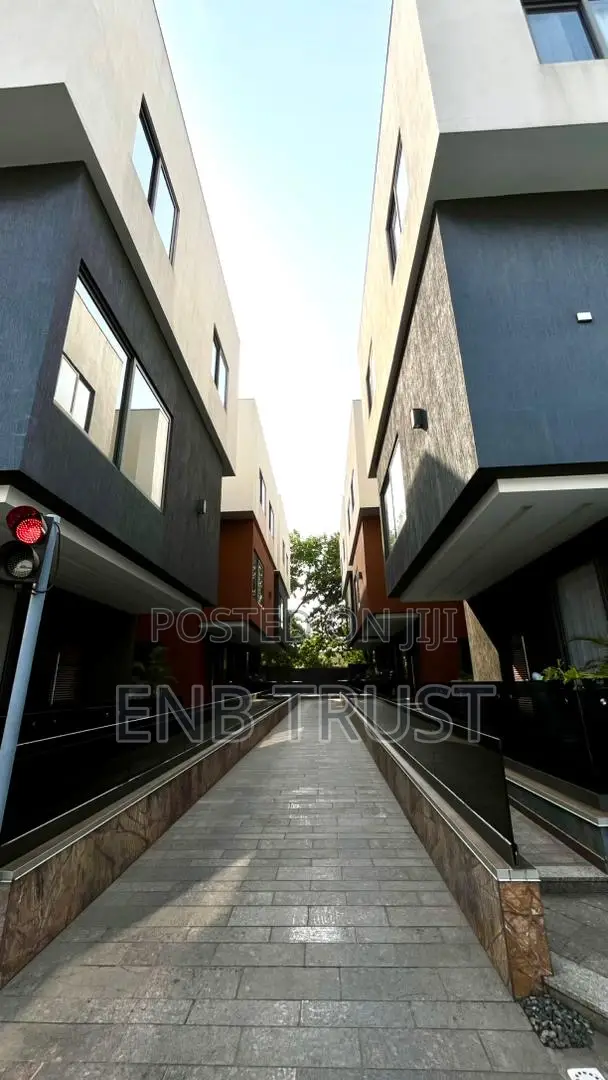 Furnished 4bdrm Townhouse / Terrace in East Legon, A&C Mall Area ...