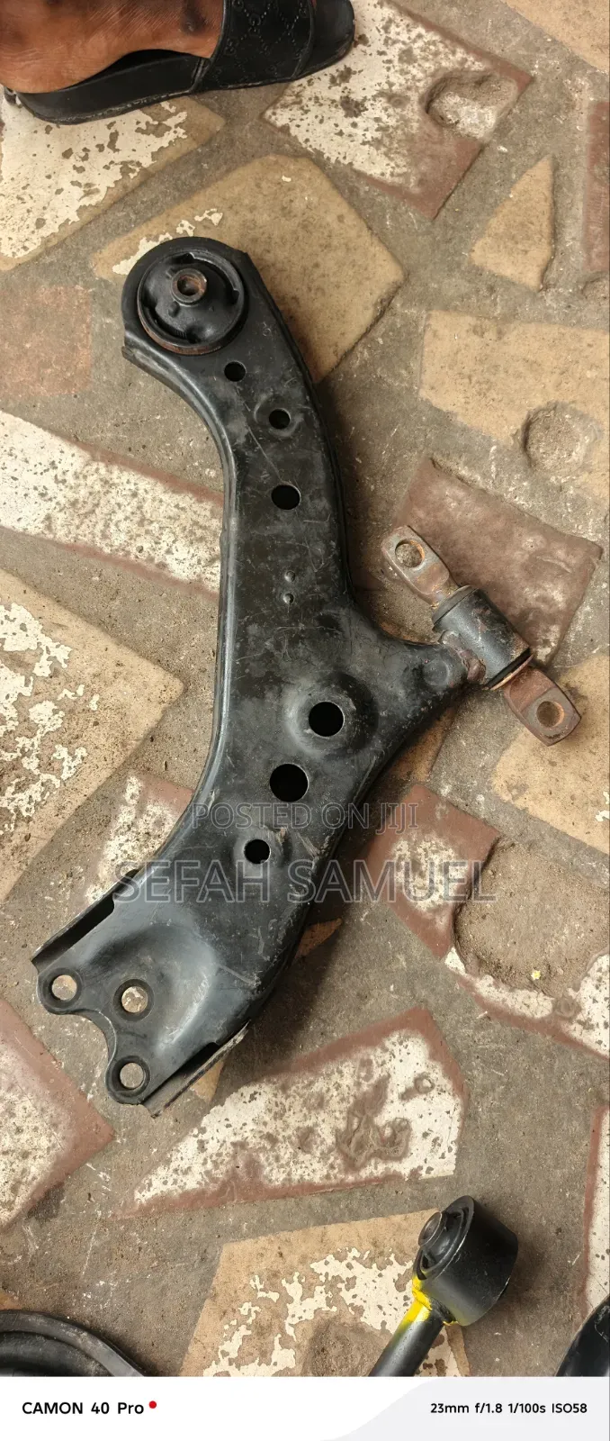 Rav 4 2020 Lower Arm - Price: GH₵ 1,200 on Jiji.com.gh [Abossey Okai]